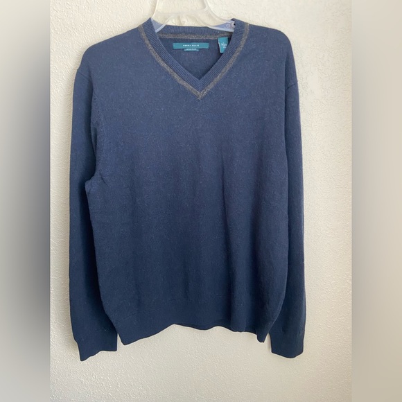 Perry Ellis | Sweaters | Perry Ellis Merino Blend Wool Navy Vneck ...
